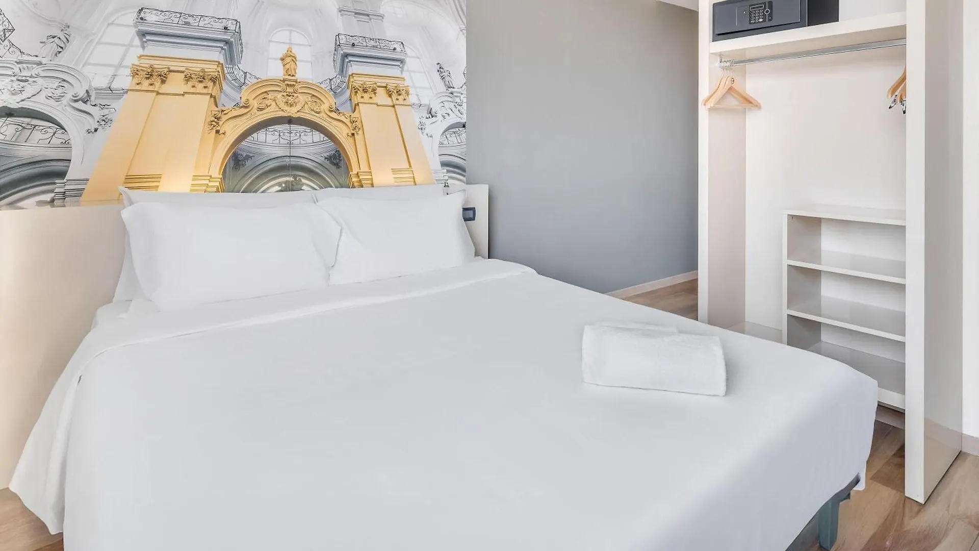 B&B Hotel Torino Orbassano - Turin, Italy